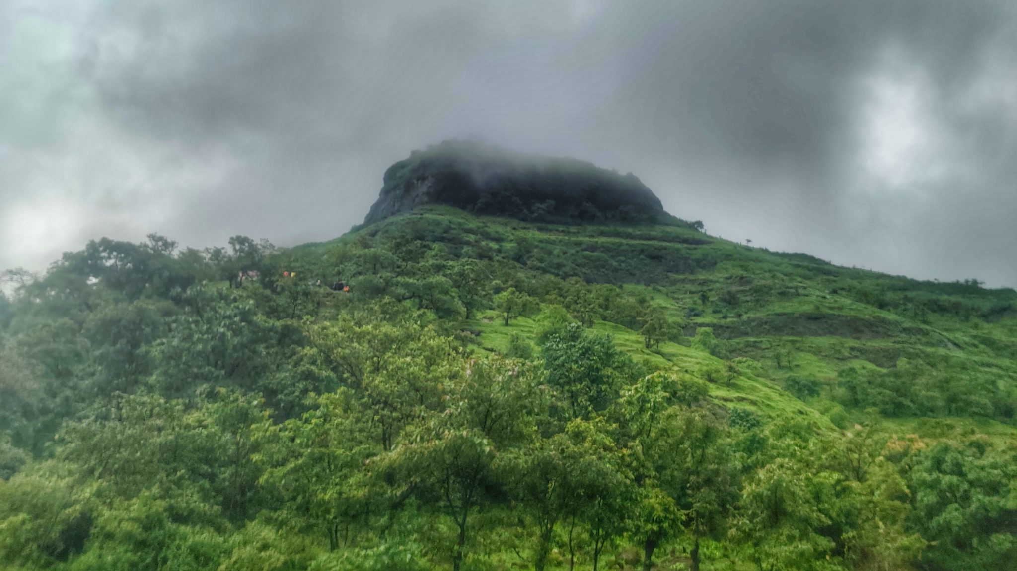 Sondai Fort Trek – Bombay Nomads